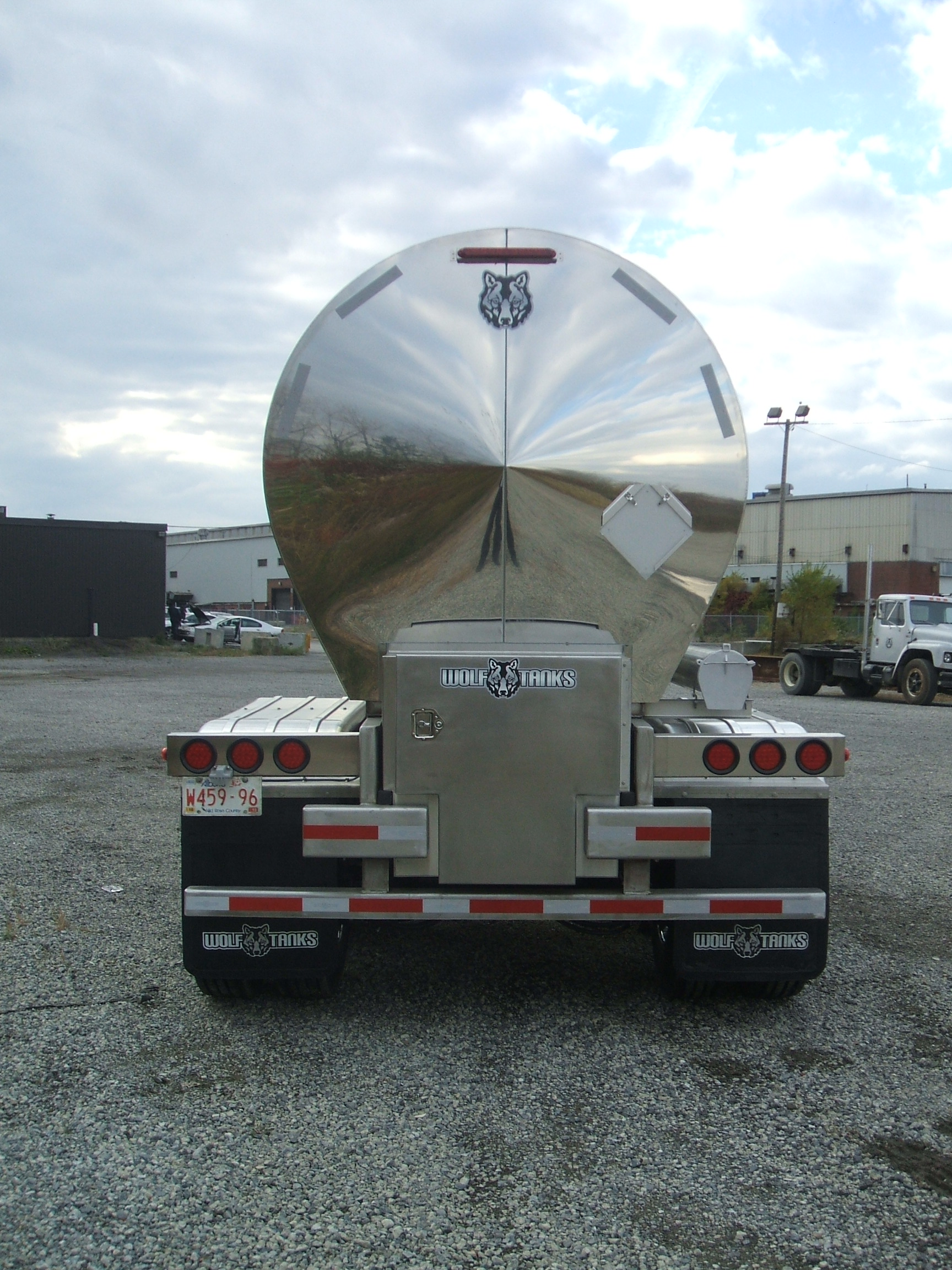 Wolf Tanks - Liquid Tankers