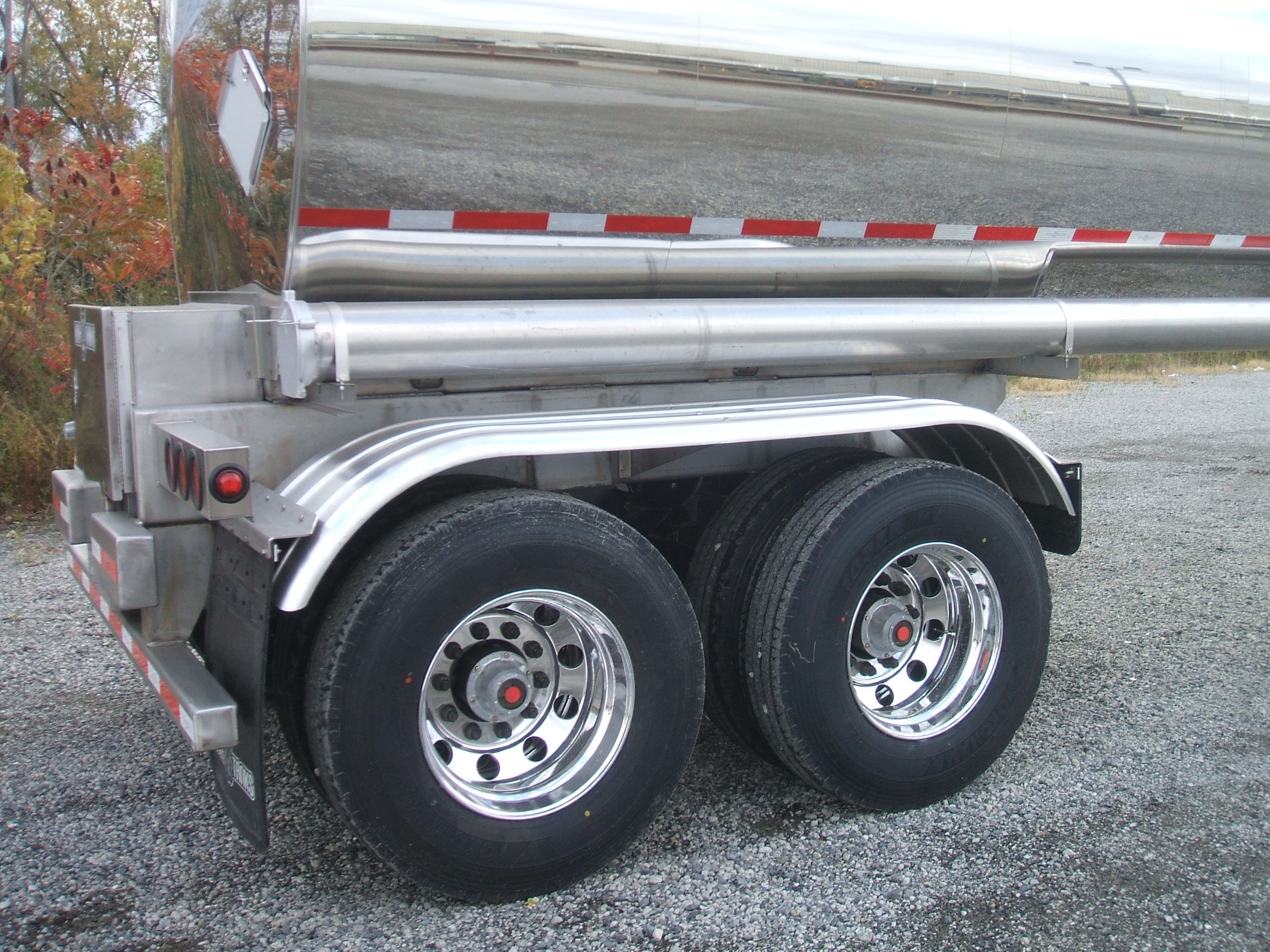 Wolf Tanks - Liquid Tankers